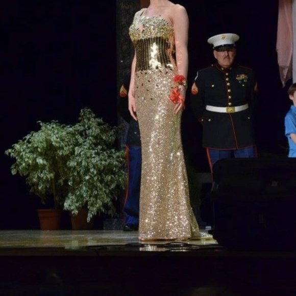 Clarisse | Dresses | Gold Clarisse Sequin Gown | Poshmark